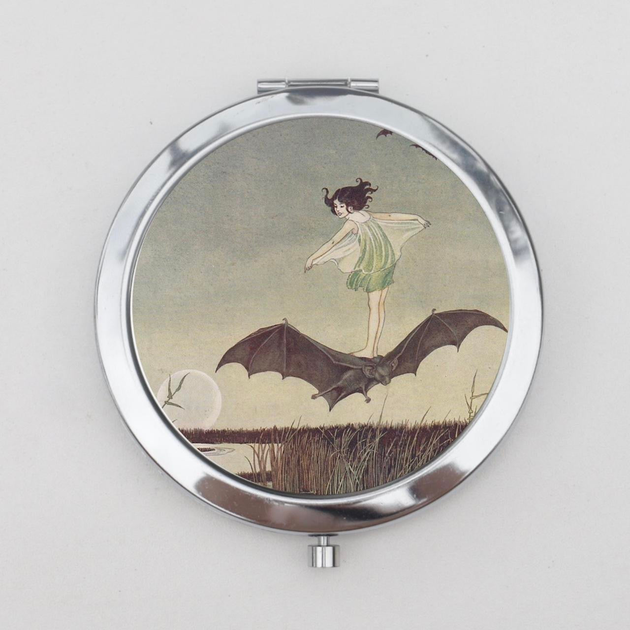 Compact Mirrors & Circle Pill Boxes – Compact Collection
